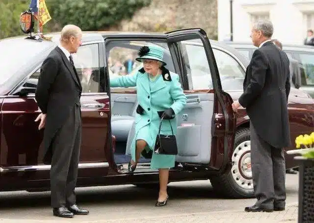 Queen Elizabeth’s Car Collection - Most Royal Cars Ever